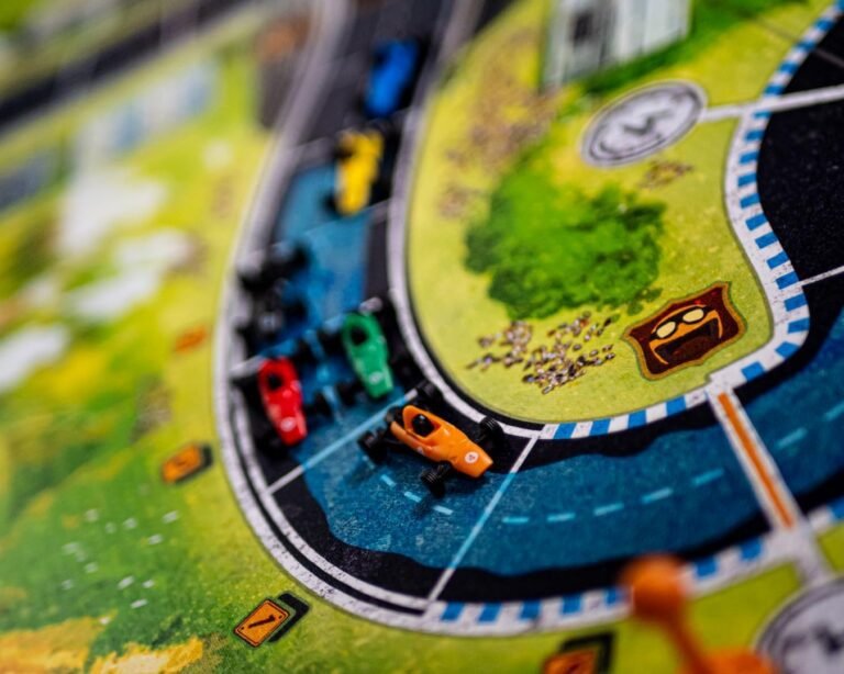 Heat: Heavy Rain Review - The Board Game Site